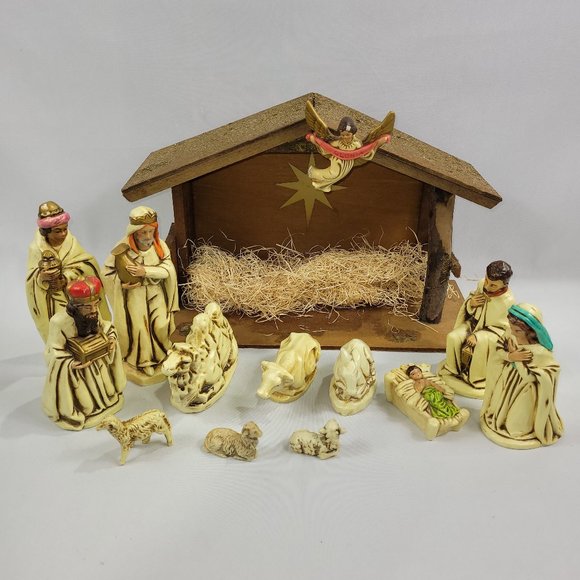 Holiday | Vintage Nativity Set Made Japan Wood Stable Chalkware Figures ...